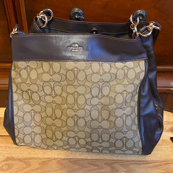 Coach | Bags | Coach Medium Shoulder Bag | Poshmark